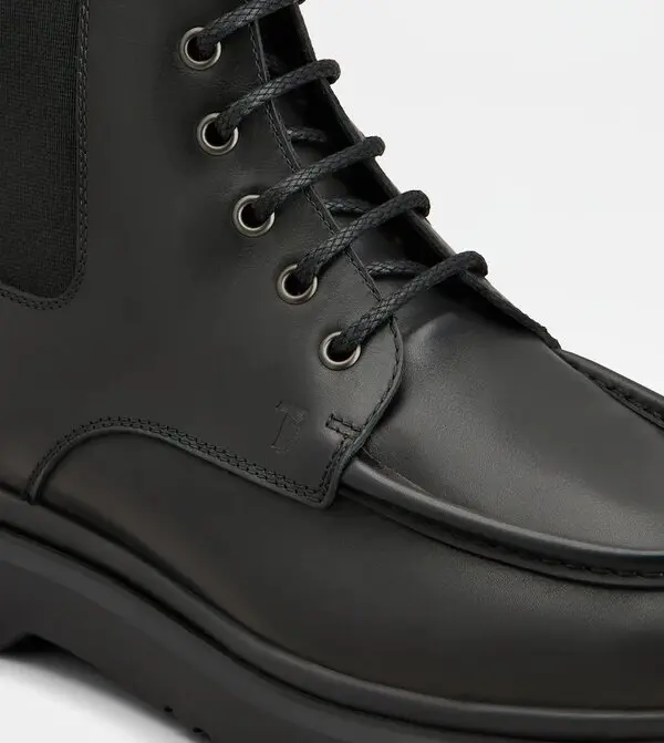 TOD'S Combat Boots In Leather