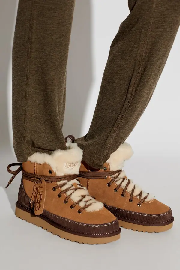 UGG Classic Heritage Lace-up’ Snow Boots