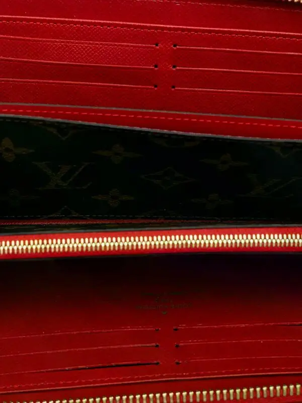 LOUIS VUITTON 2019 Monogram Retiro Zippy Wallet Long Wallets