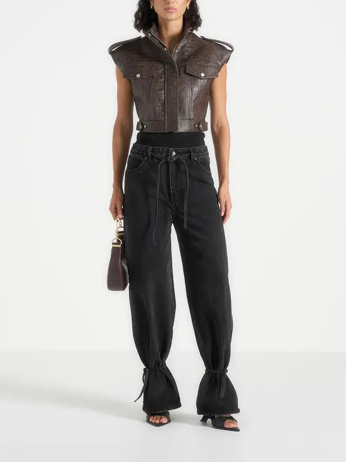 Manière De Voir Imelda Croc Embossed Wide Shoulder Sleeveless Jacket - Brown