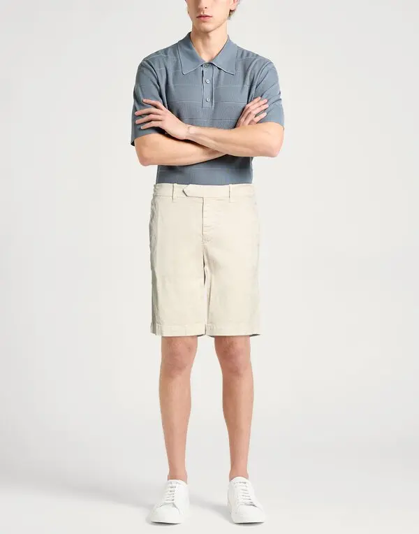 Eleventy Shorts & Bermuda Shorts Cream Size Linen, Cotton, Elastane
