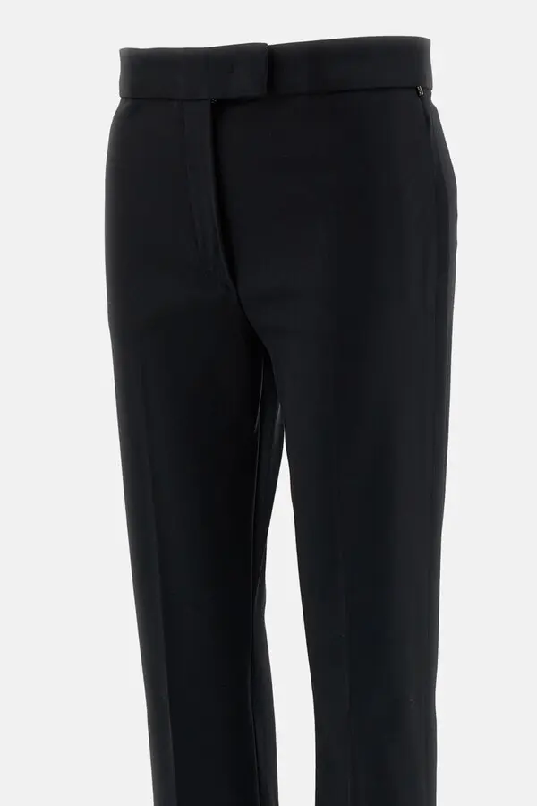 Sportmax Pantaloni Slim Flare In Gabardina Tecnica