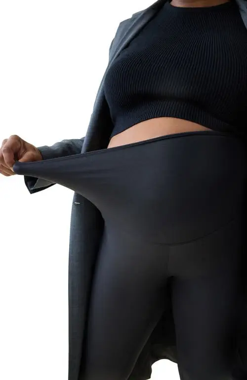 Ingrid & Isabel® Glossy Everywear Maternity Legging
