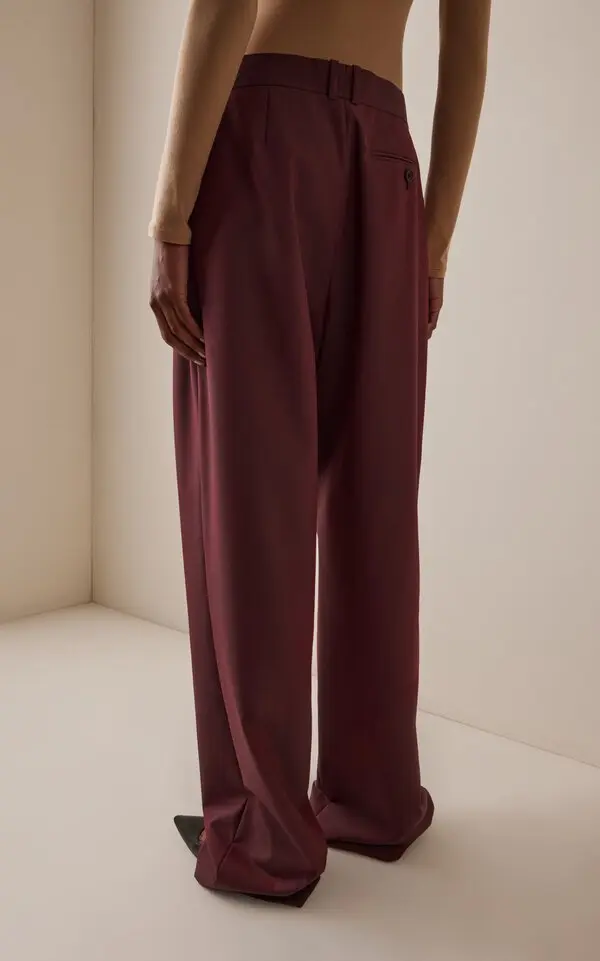 THE ROW Lowe Pleated Wool Pants - Red