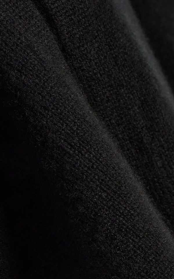 THE ROW Quaro Cashmere Scarf