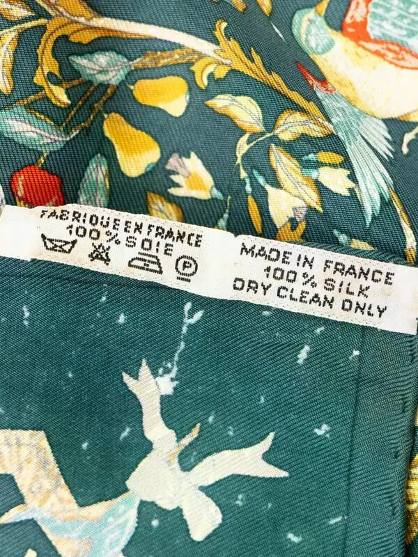 Hermès 1980-2000 Pierres D Orient Et D Occident Silk Scarf 45 Scarves - Green