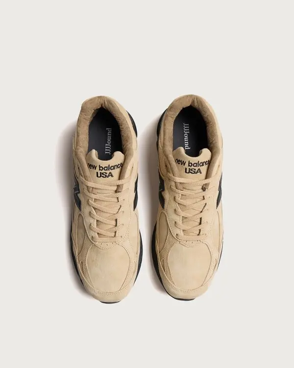 NEW BALANCE X Jjjjound 990v3 Sneakers