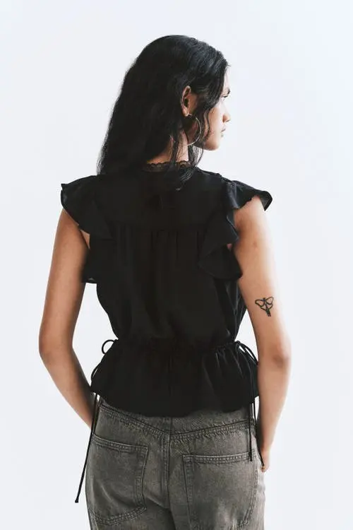 H&M Lace-detail Blouse - Black