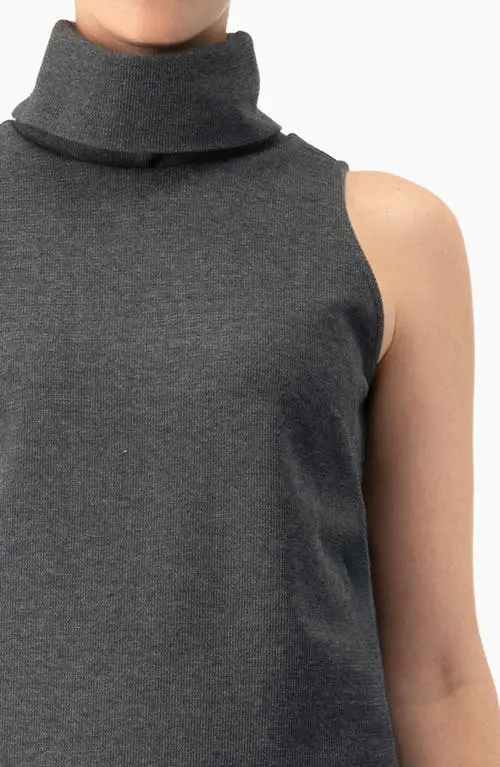IVONNE Sleeveless Turtleneck Knit Top