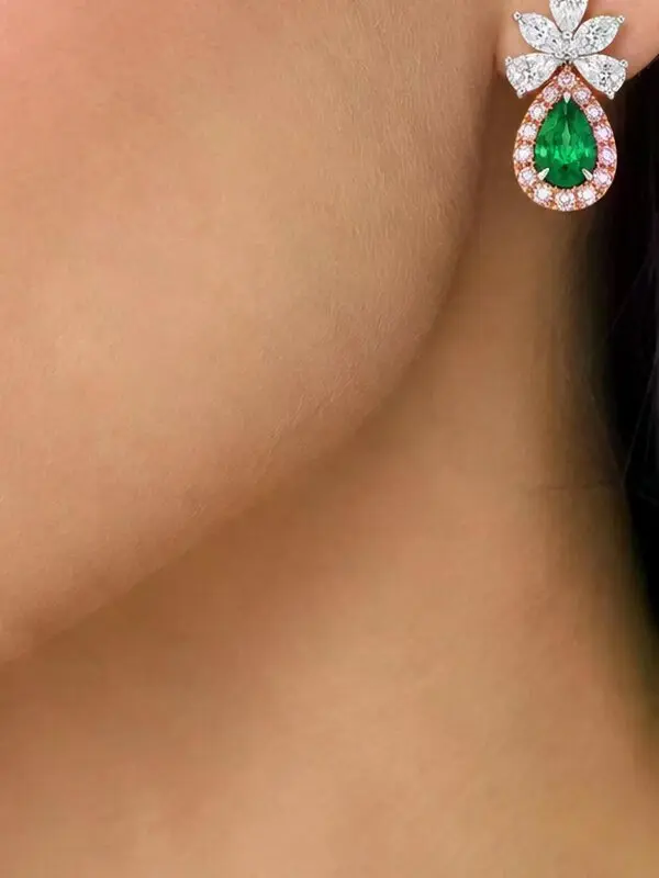 HYT JEWELRY Emerald And Diamond Earrings