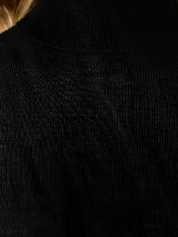 ISABELLE BLANCHE Ribbed Roll-neck Sweater