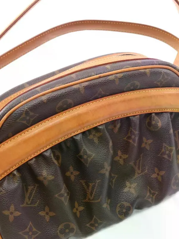 LOUIS VUITTON 2005 Clara Monogram Shoulder Bag