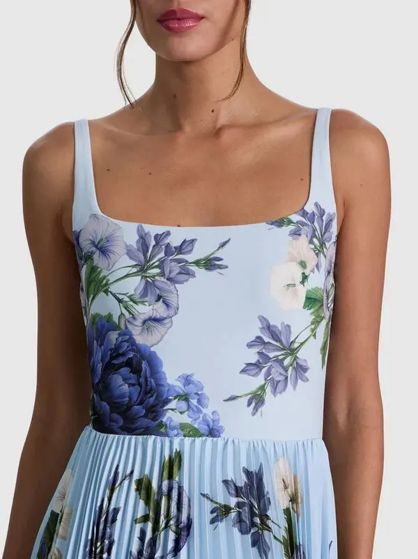 Alice + Olivia Carolyn Pleated Maxi Dress