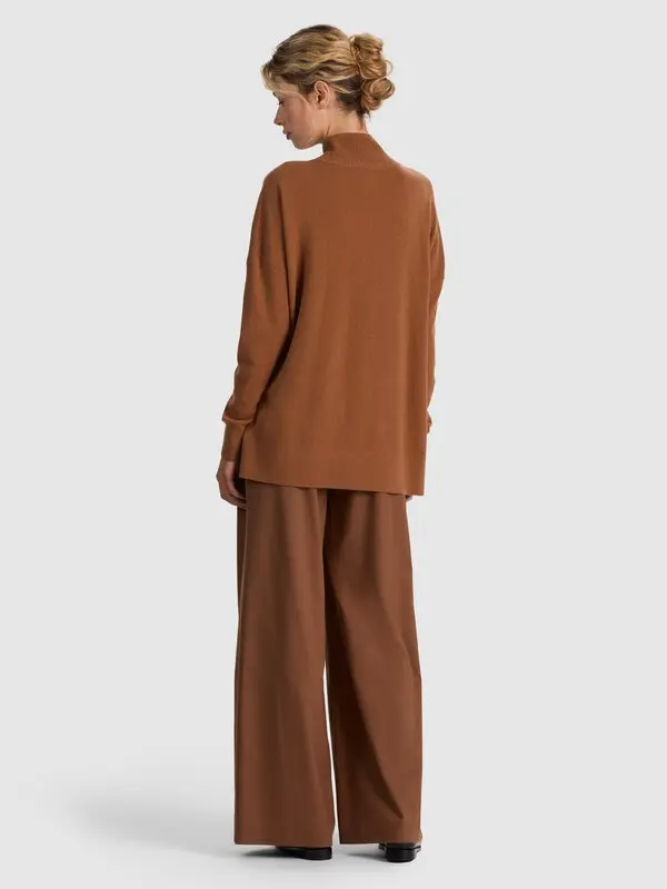 Alice + Olivia Barbra Cashmere Turtleneck