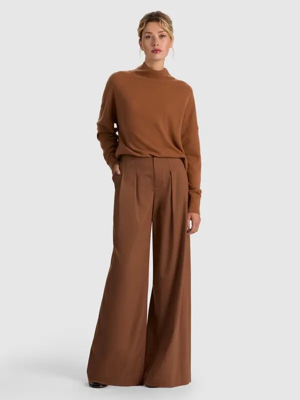 Alice + Olivia Barbra Cashmere Turtleneck