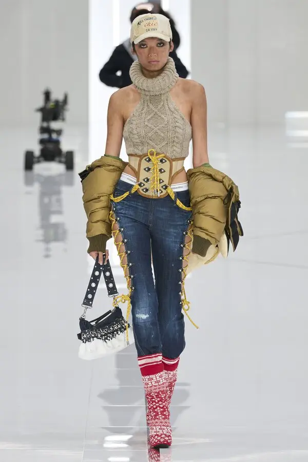 Dsquared2 Stretch Denim Hiking Trumpet Jeans
