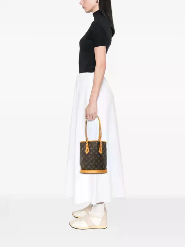 LOUIS VUITTON 2001 Monogram Petit Bucket Bag
