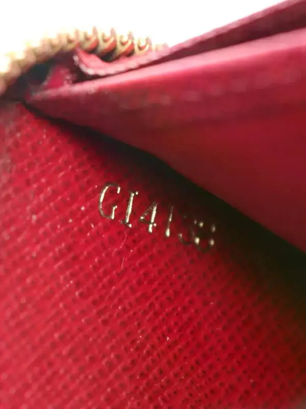 LOUIS VUITTON 2018 Zippy Monogram Wallet