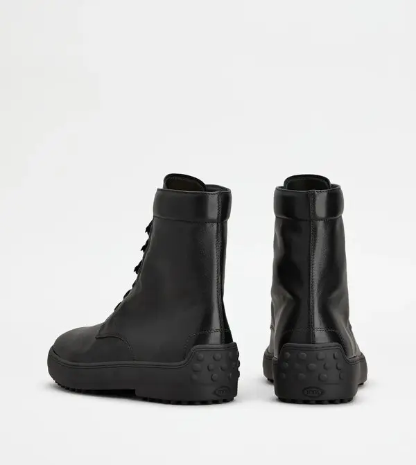 TOD'S Winter Gommino Ankle Boots In Leather