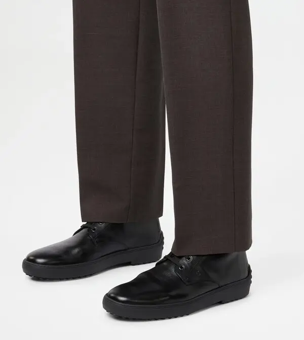TOD'S Winter Gommino Ankle Boots In Leather