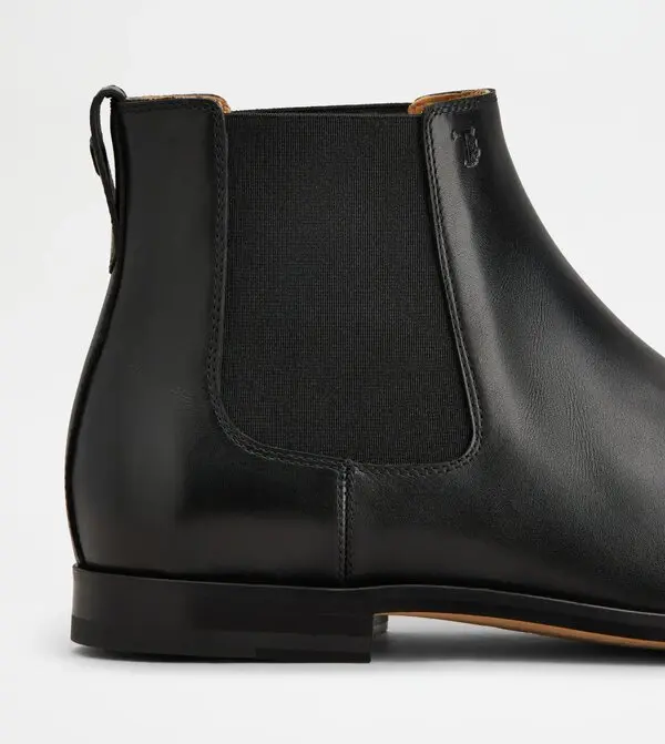 TOD'S Chelsea Boots In Leather