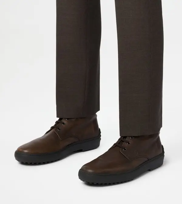 TOD'S Winter Gommino Ankle Boots In Leather