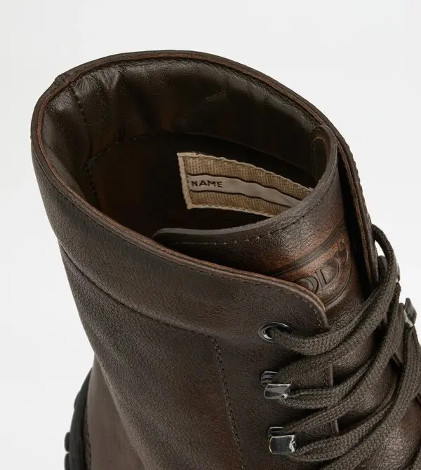 TOD'S Winter Gommino Ankle Boots In Leather