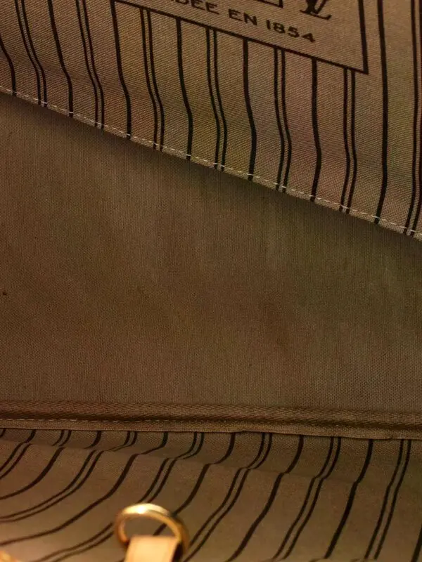 LOUIS VUITTON Neverfull Monogram Canvas Mm Tote Bag - Brown