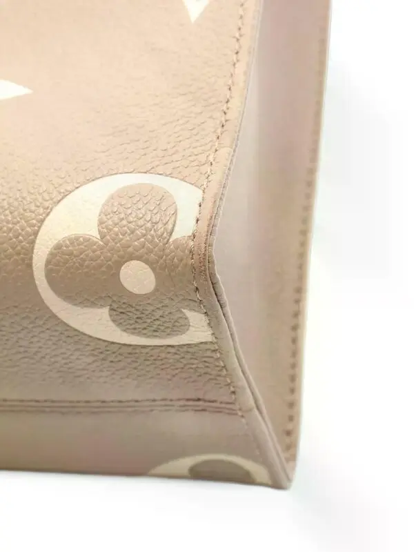 LOUIS VUITTON 2021 Pm On-the-go Monogram Empreinte Tote Bag
