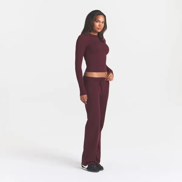 SKIMS Straight Leg Pant | Red | | Cotton Jersey - Currant