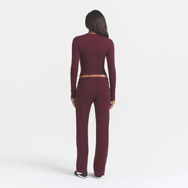 SKIMS Straight Leg Pant | Red | | Cotton Jersey - Currant