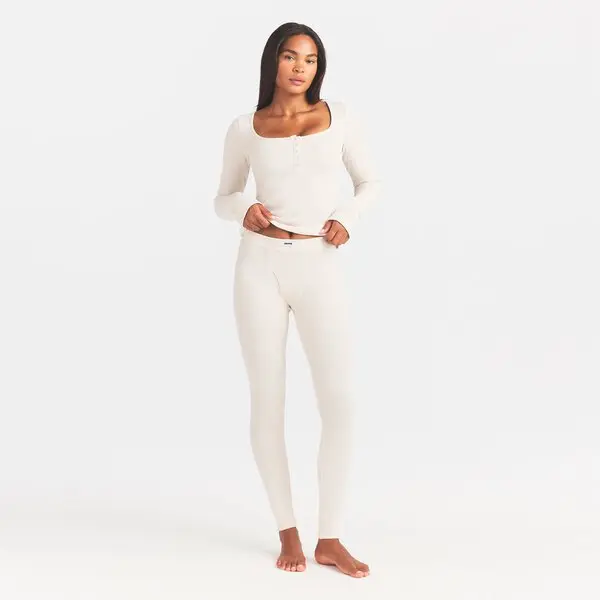 SKIMS Henley And Legging Pajama Set | Light Neutral | | Waffle
