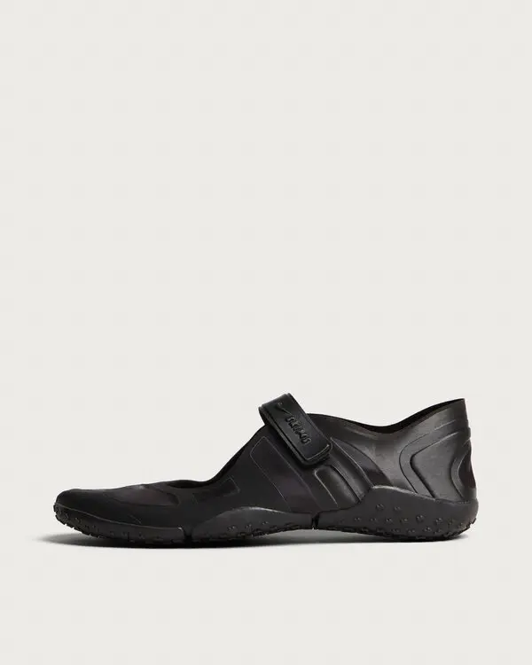 Nike Skims Rift Satin Shoes