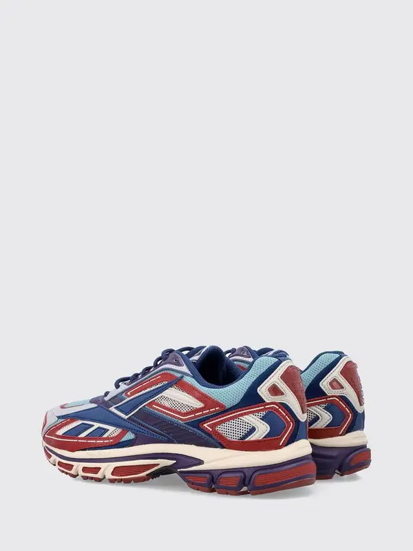 REEBOK Sneakers