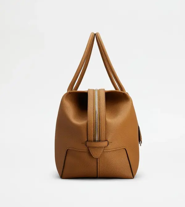 TOD'S Logo-patch Pebbled Duffle Bag