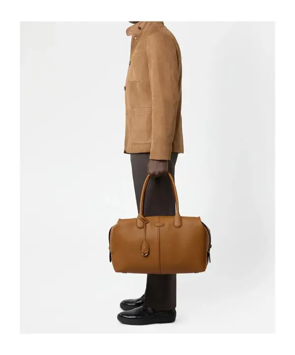 TOD'S Logo-patch Pebbled Duffle Bag