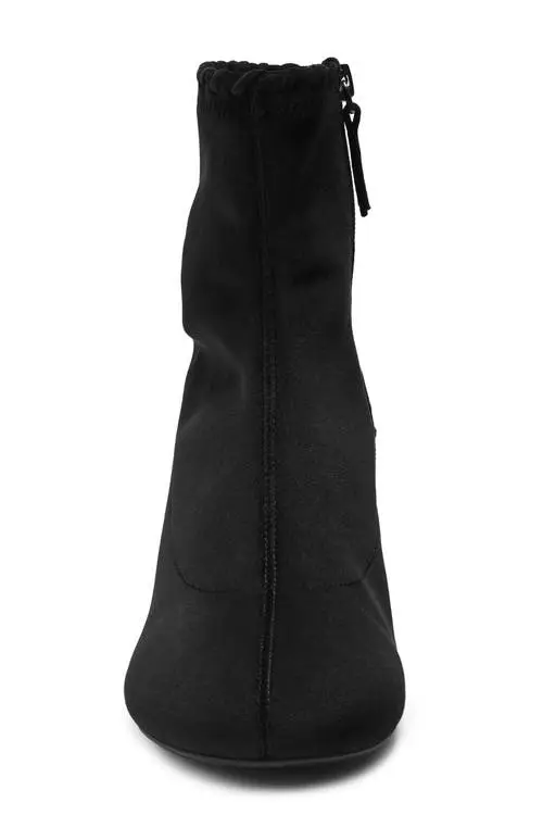 Vivaia Rhoda Round-toe Velvet Whipstitched Ankle Boots - Black