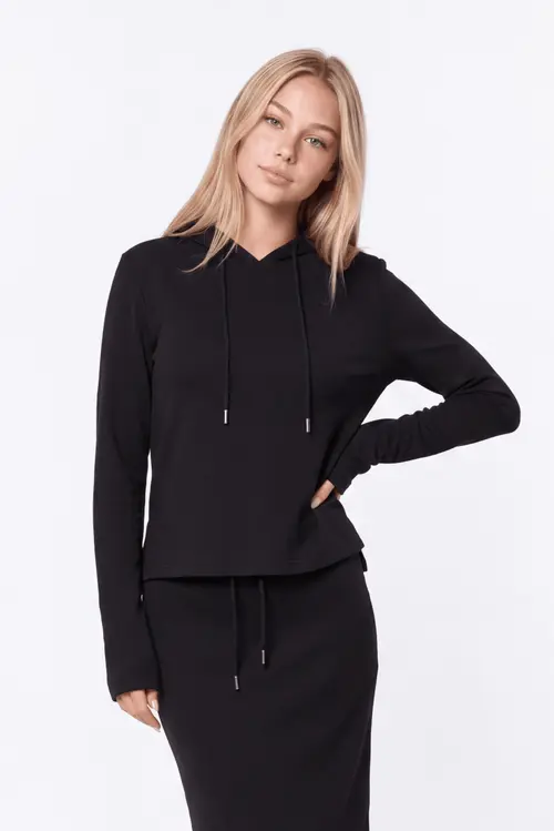 YAKIRA BELLA Junia Long Sleeve Top - Black