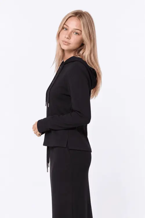 YAKIRA BELLA Junia Long Sleeve Top