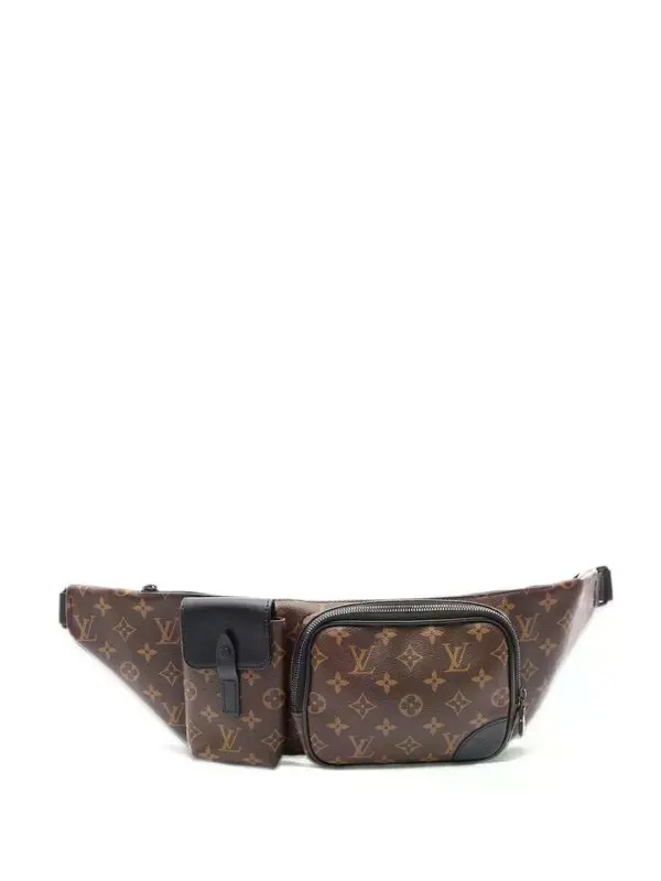 LOUIS VUITTON 2021 Christopher Monogram Macassar Belt Bag