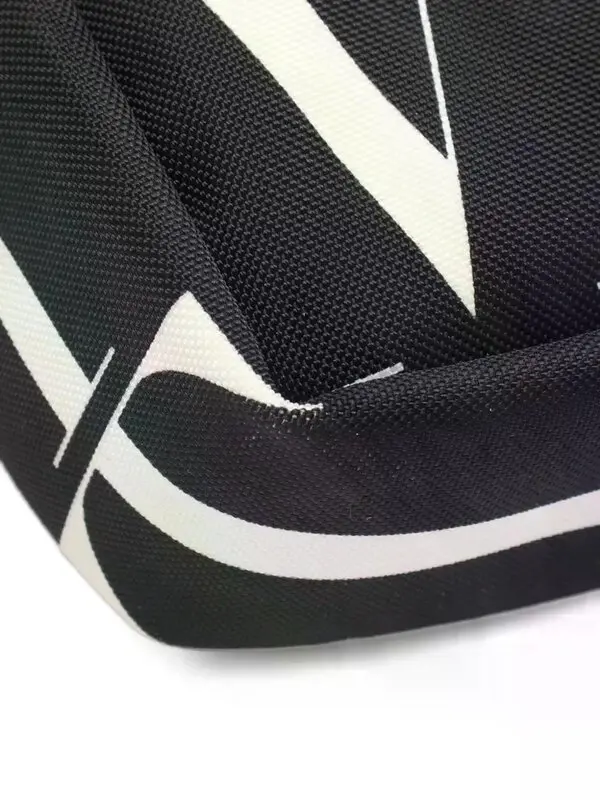 Valentino Garavani 2010s Vltn Logo Shoulder Bag