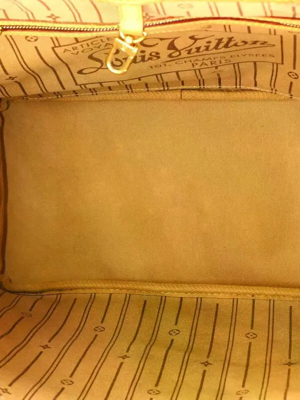 LOUIS VUITTON Neverfull Monogram Canvas Mm Tote Bag - Brown