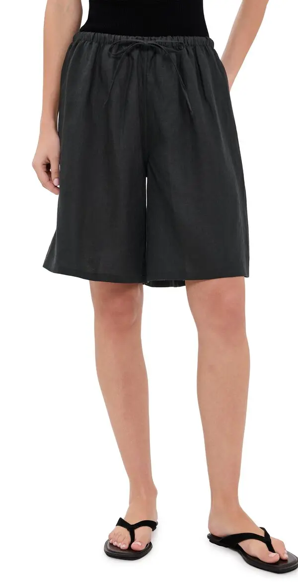 Comme Si Drawstring Bermuda Linen Shorts