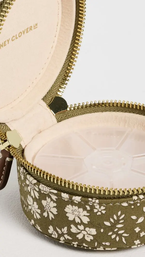 Stoney Clover Lane Top Handle Pill Case