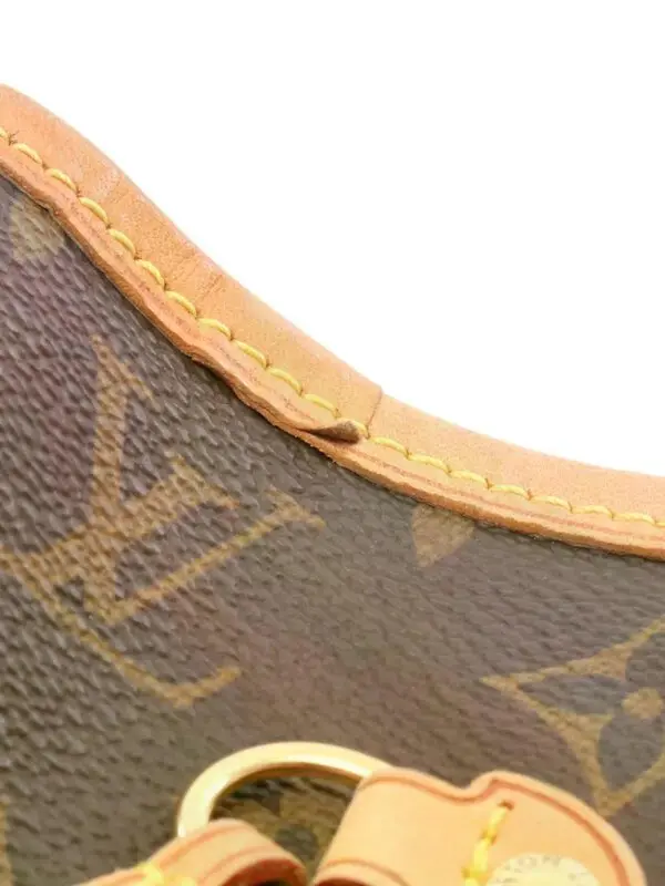 LOUIS VUITTON 2011 Mm Neverfull Monogram Tote Bag - Brown