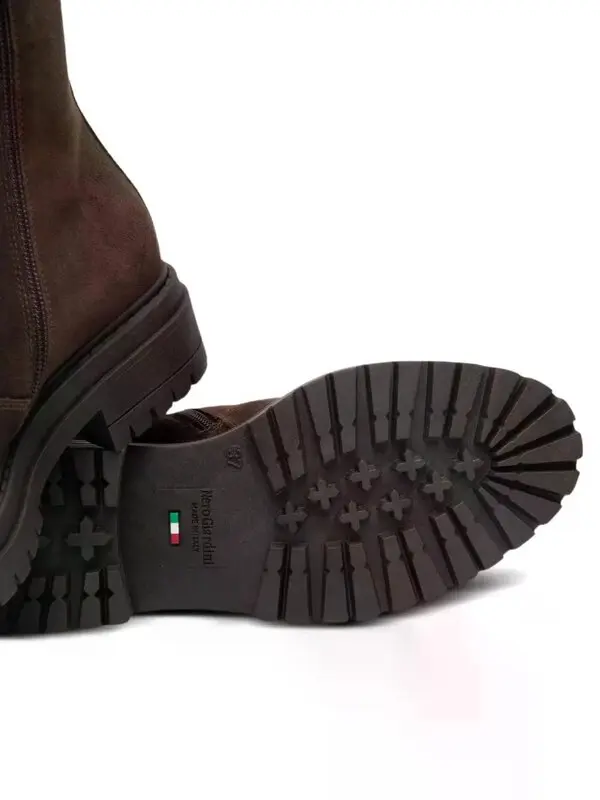 NEROGIARDINI Buckle-detail Suede Boots