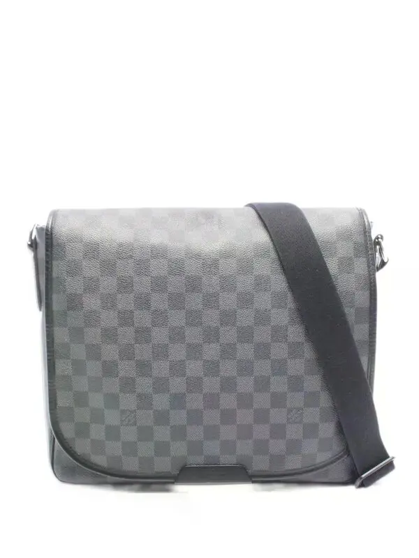 LOUIS VUITTON 2009 Mm Daniel Damier Graphite Messenger Bag - Grey