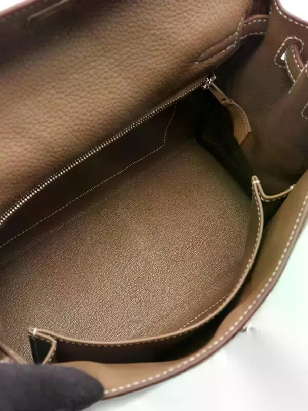 Hermès 2025 Kelly 25 Shoulder Bag