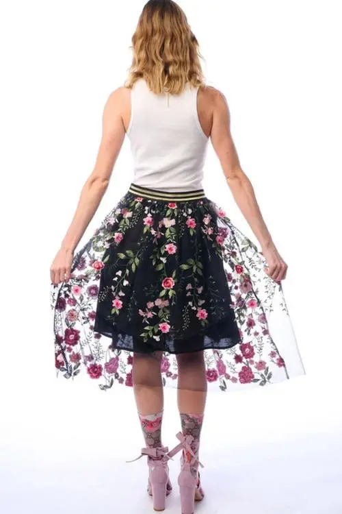 ARATTA Dark Rose Embroidered Skirt