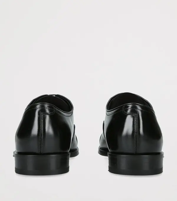 FERRAGAMO Leather Toronto Derby Shoes